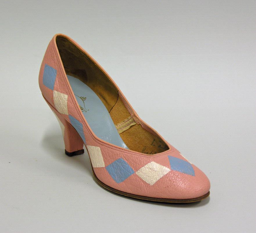 Carlotta - Föremål